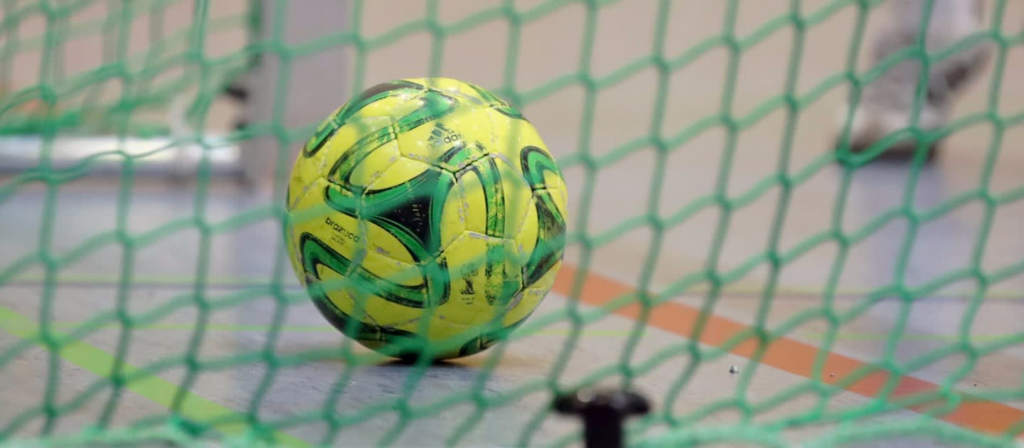 Punting the 2-2 – Bulldogs Futsal Club